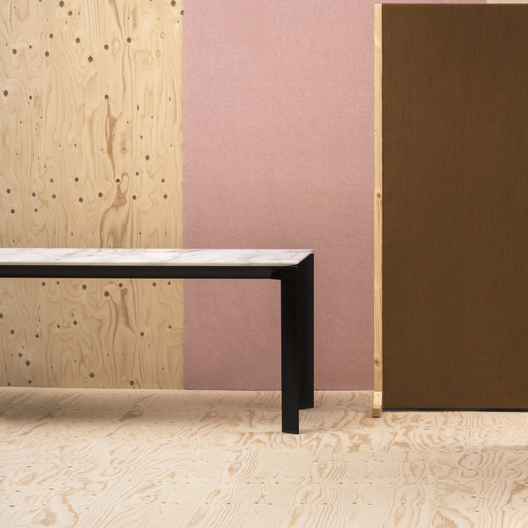 Andreu World Extra - Bushell Interiors